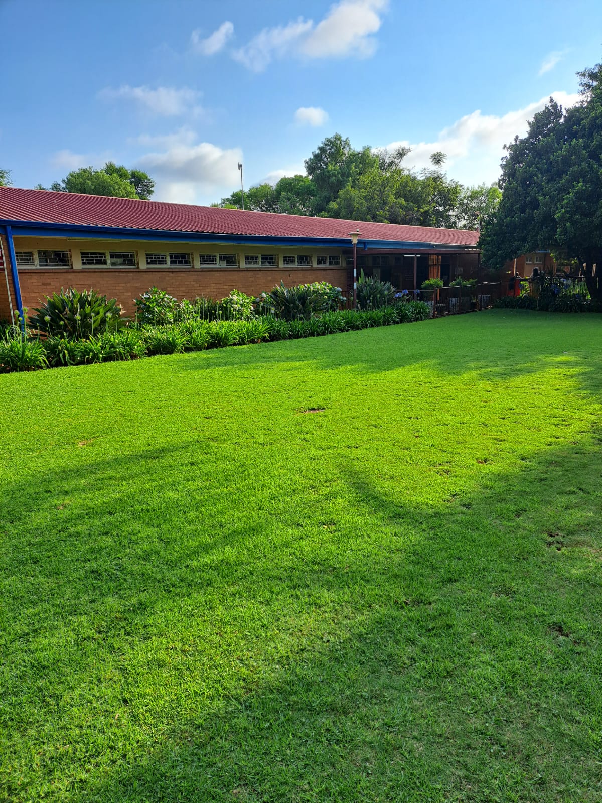 Laerskool Booysens – Kids Computers on Wheels