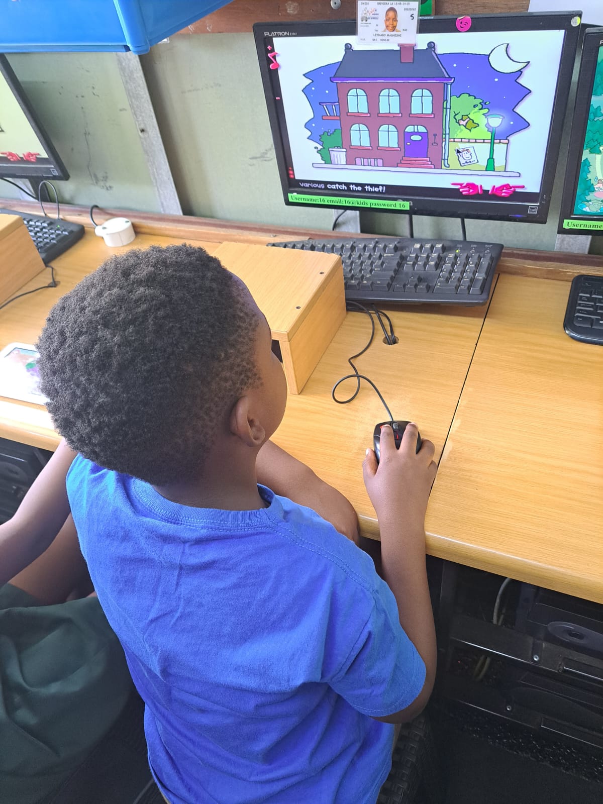 Riviera Primary – Kids Computers on Wheels