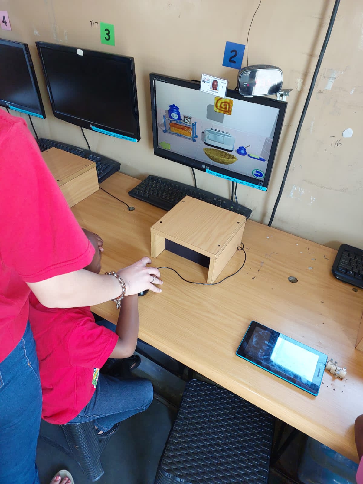 Goue Vissies Kiddie Care Centre – Kids Computers on Wheels